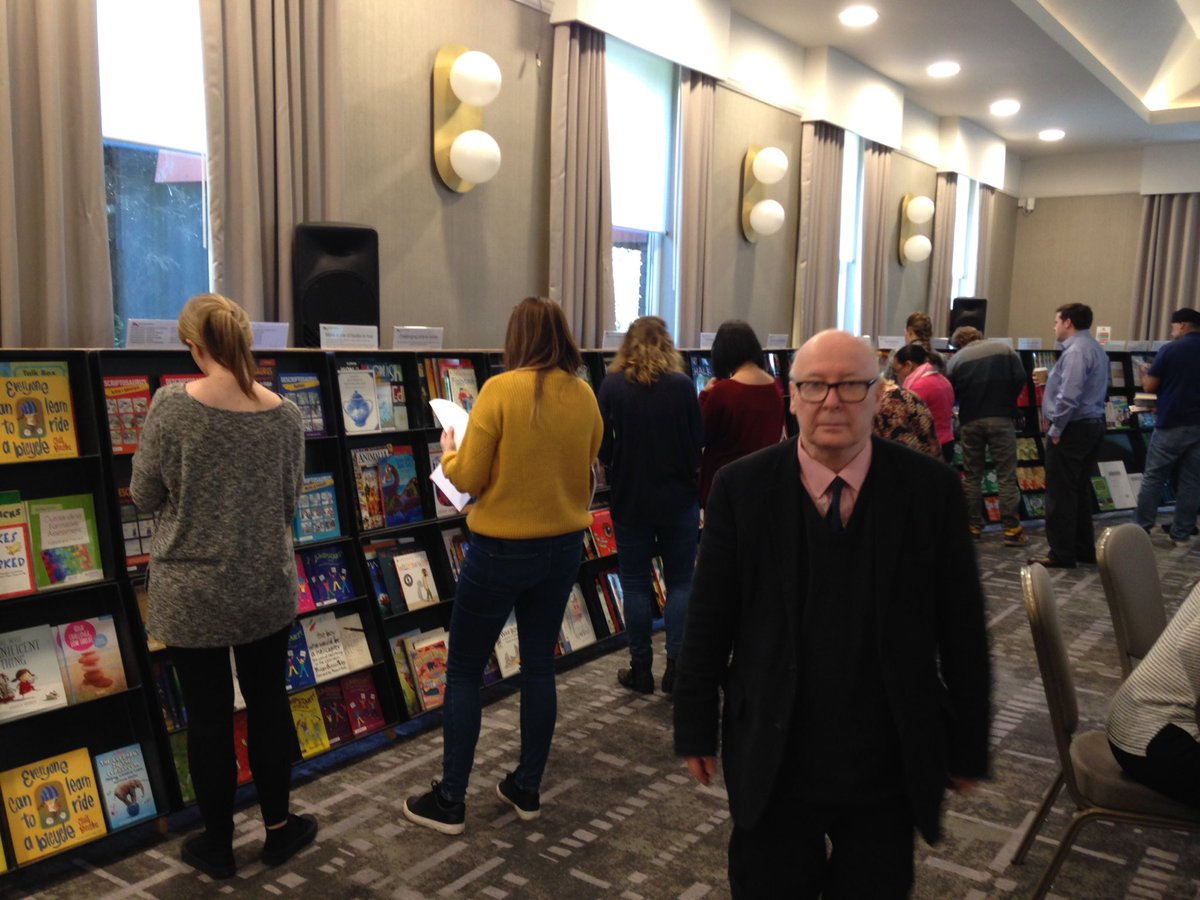 The Roving Bookshop – An independent, mobile bookshop bringing quality ...